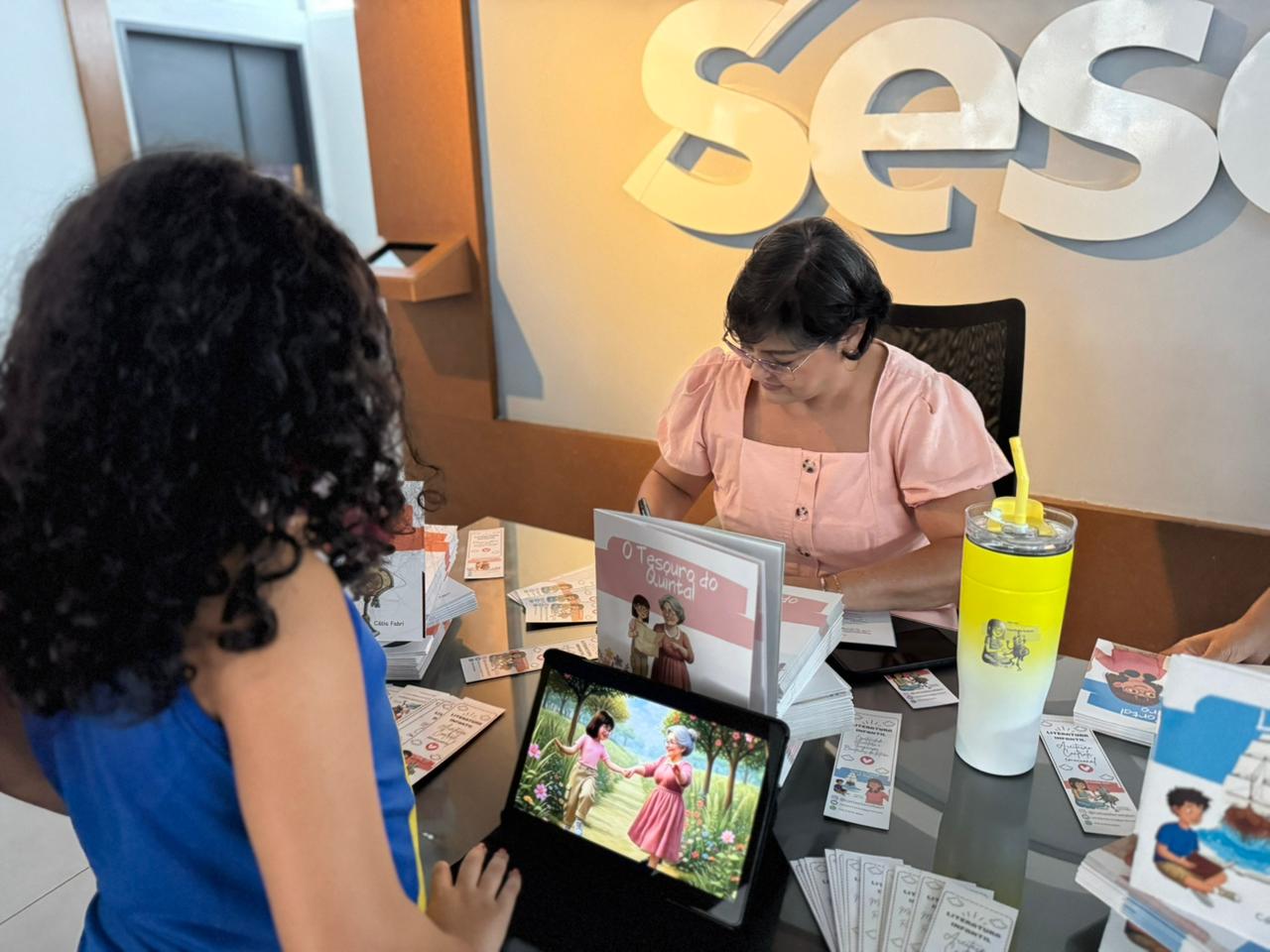 Escola do Sesc promove encontro literário com a escritora Cátia Fabri ...